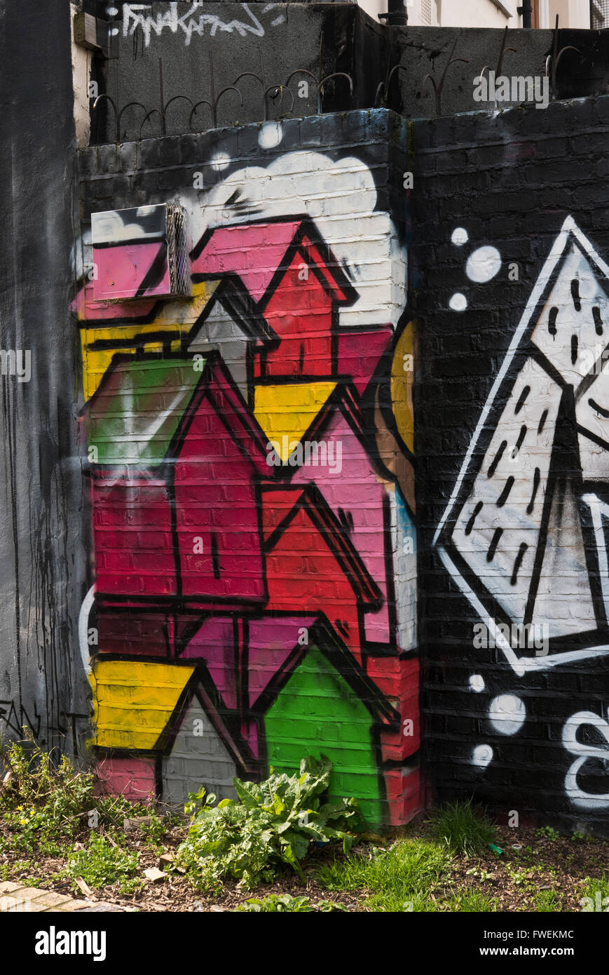 Beautiful street art graffiti with abstract wall images in London ...