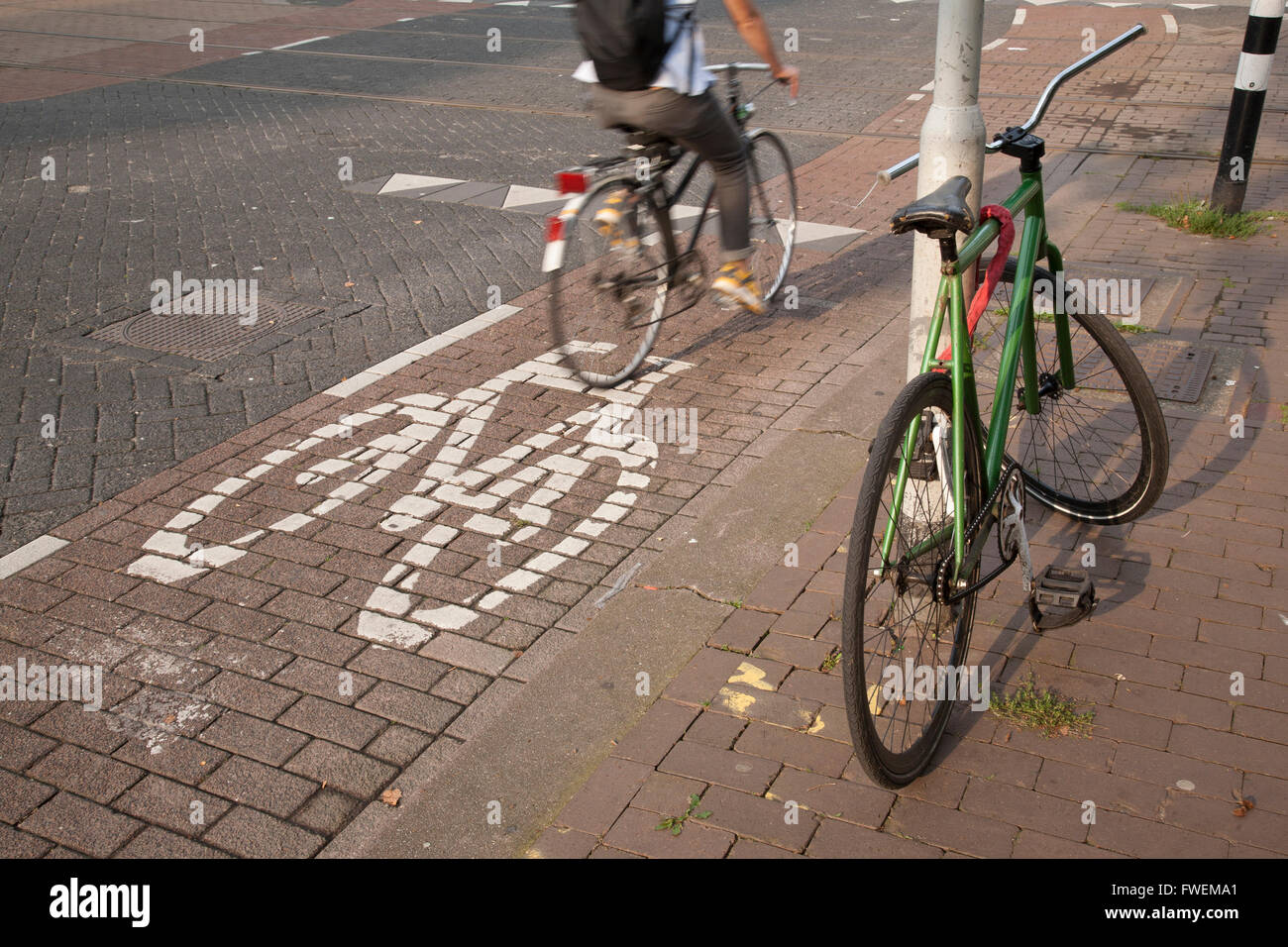Cycle Lane and Bike in Rotterdam, Holland Stock Photo - Alamy