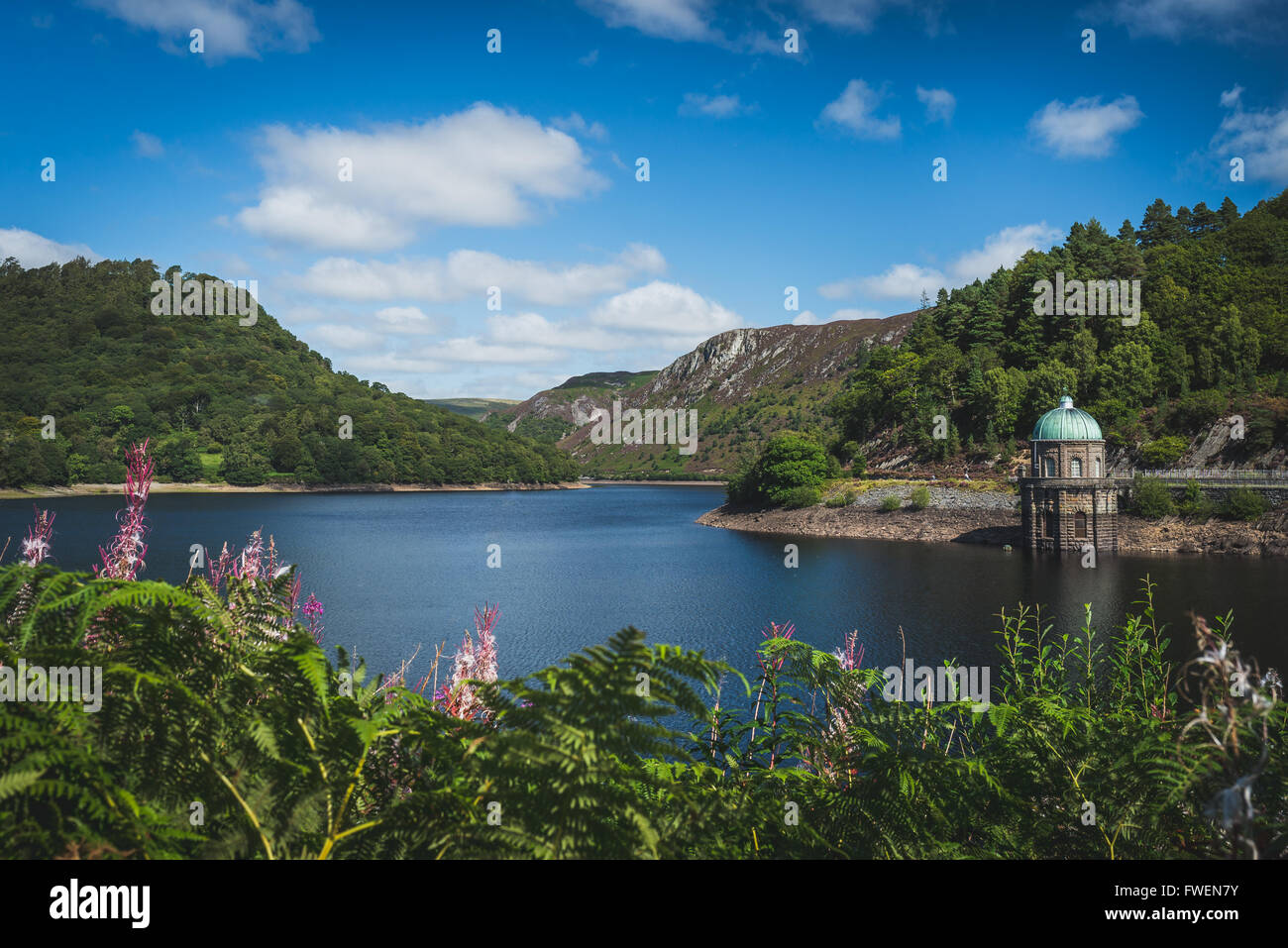 Elan valley landscape hi-res stock photography and images - Alamy