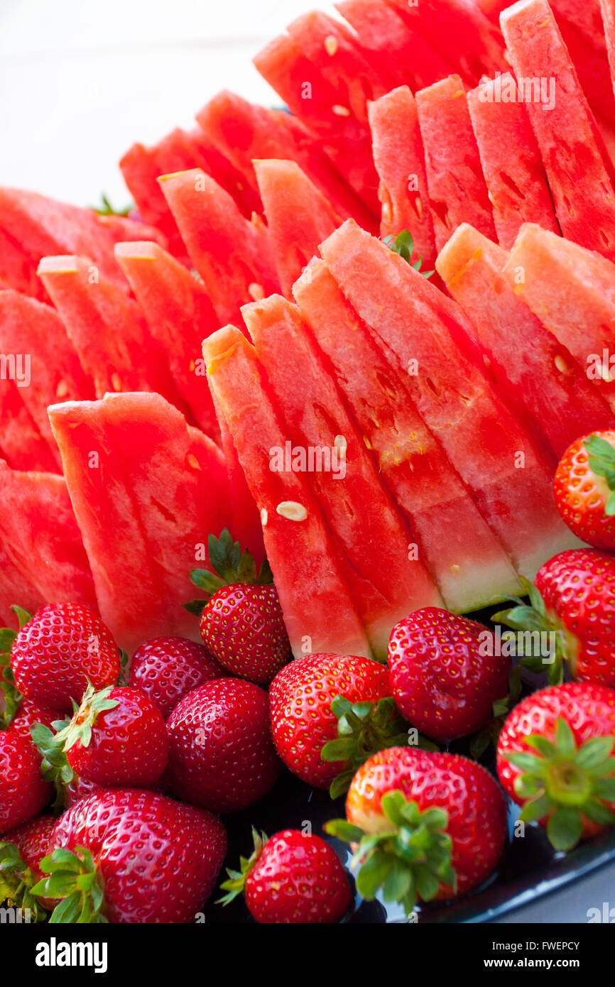 Wedding watermelon fruit platter at a buffet Stock Photo - Alamy