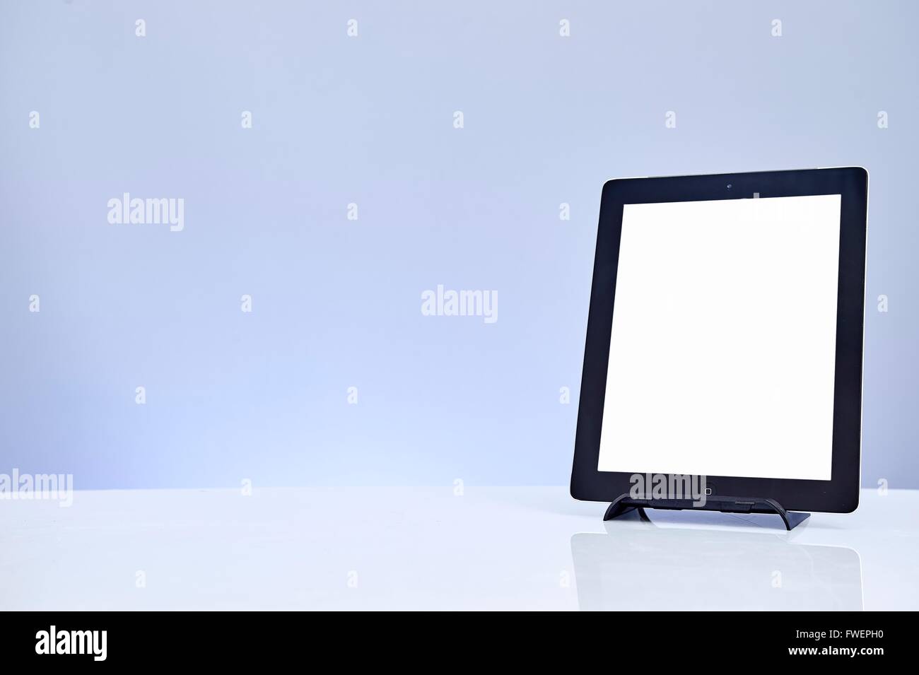 A close up shot of a computer tablet Stock Photo - Alamy