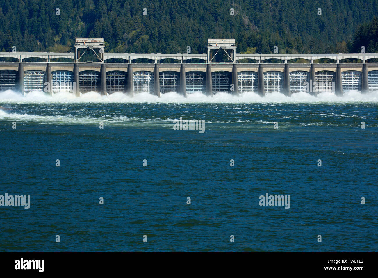 Bonneville Dam, Columbia River Gorge National Scenic Area, Washington ...