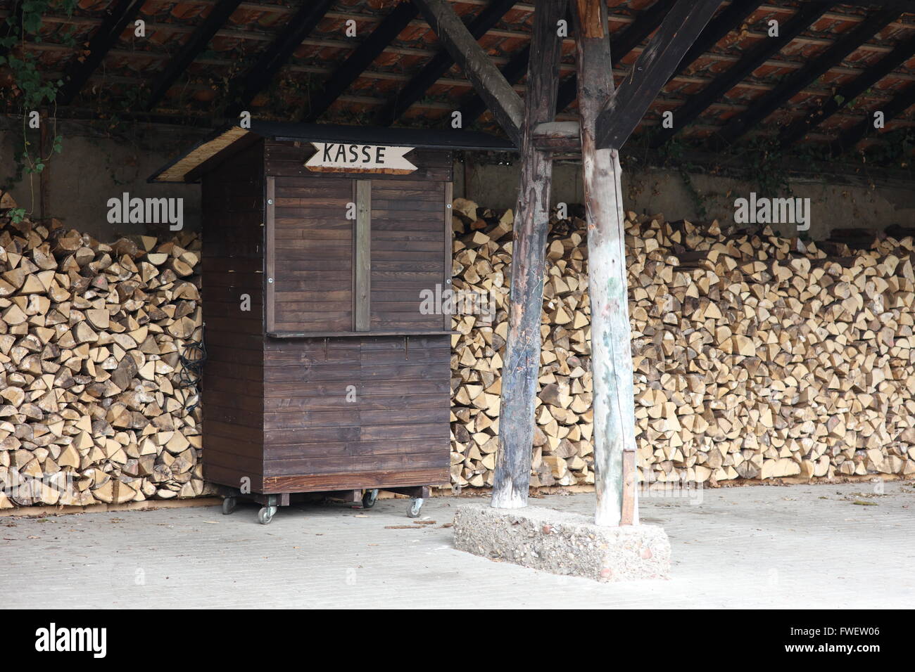 Cashier house on wheels hi-res stock photography and images - Alamy
