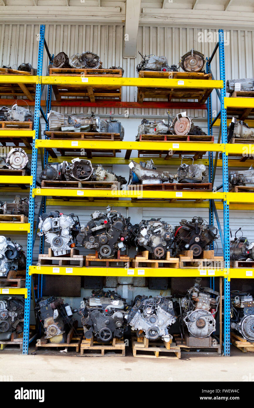 Car wrecking yard hi-res stock photography and images - Alamy