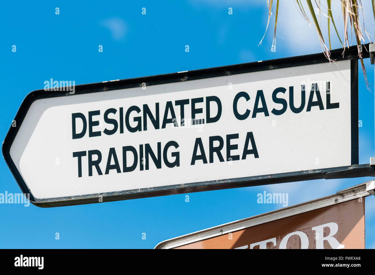 Trading items hi-res stock photography and images - Alamy