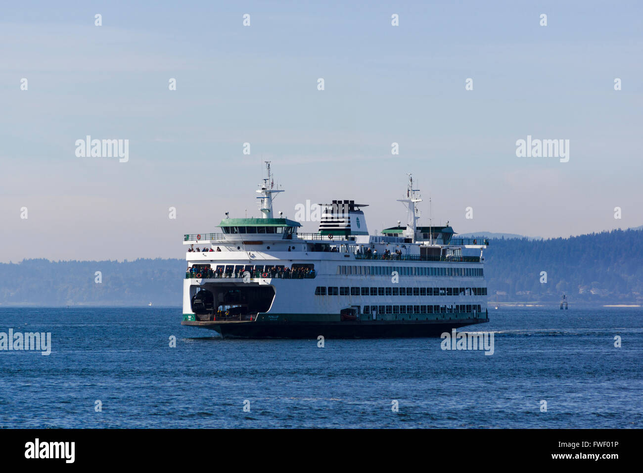 MV Puyallup, a Jumbo Mark II Class ferry operated by Washington State ...