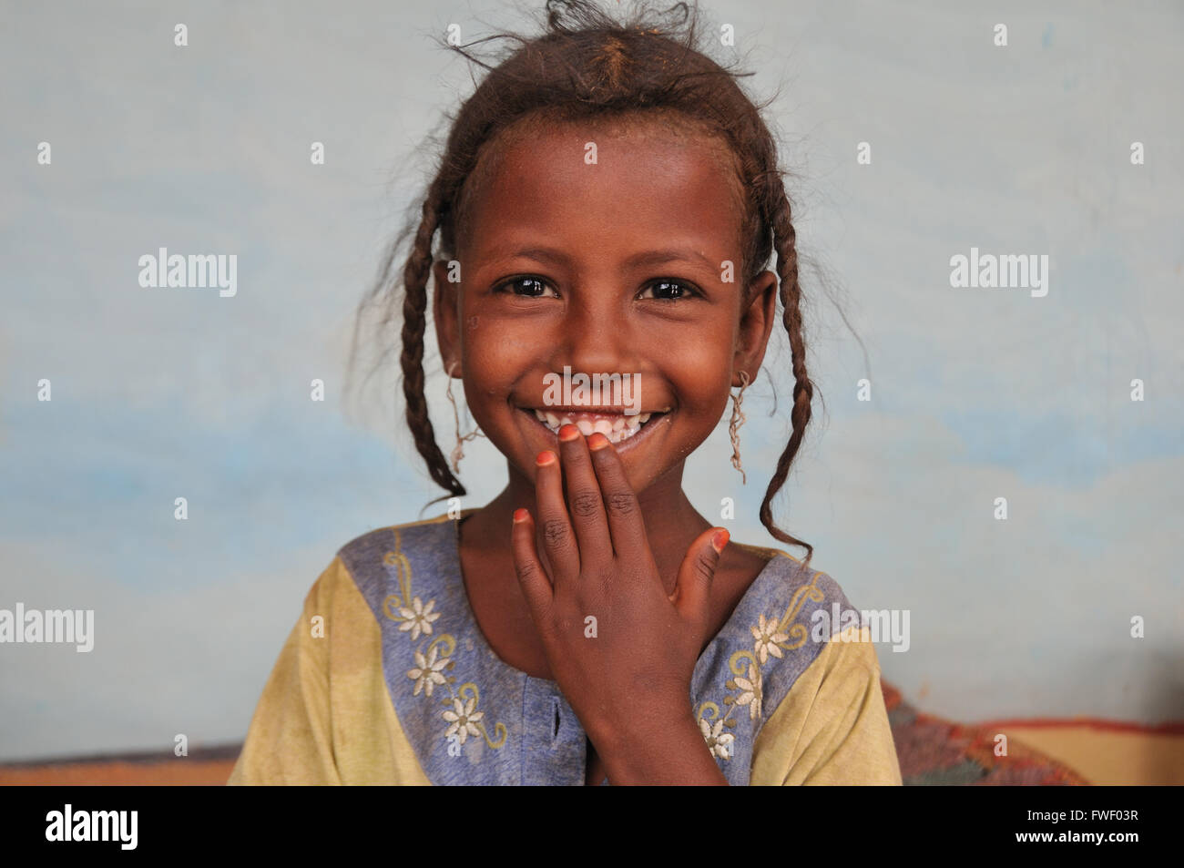 Girl, Nubian village, along the Nile bend Stock Photo - Alamy