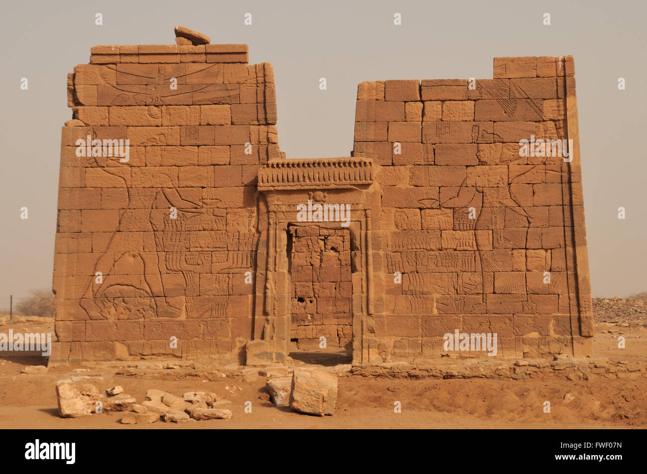 Naqa, Lion Temple Stock Photo - Alamy