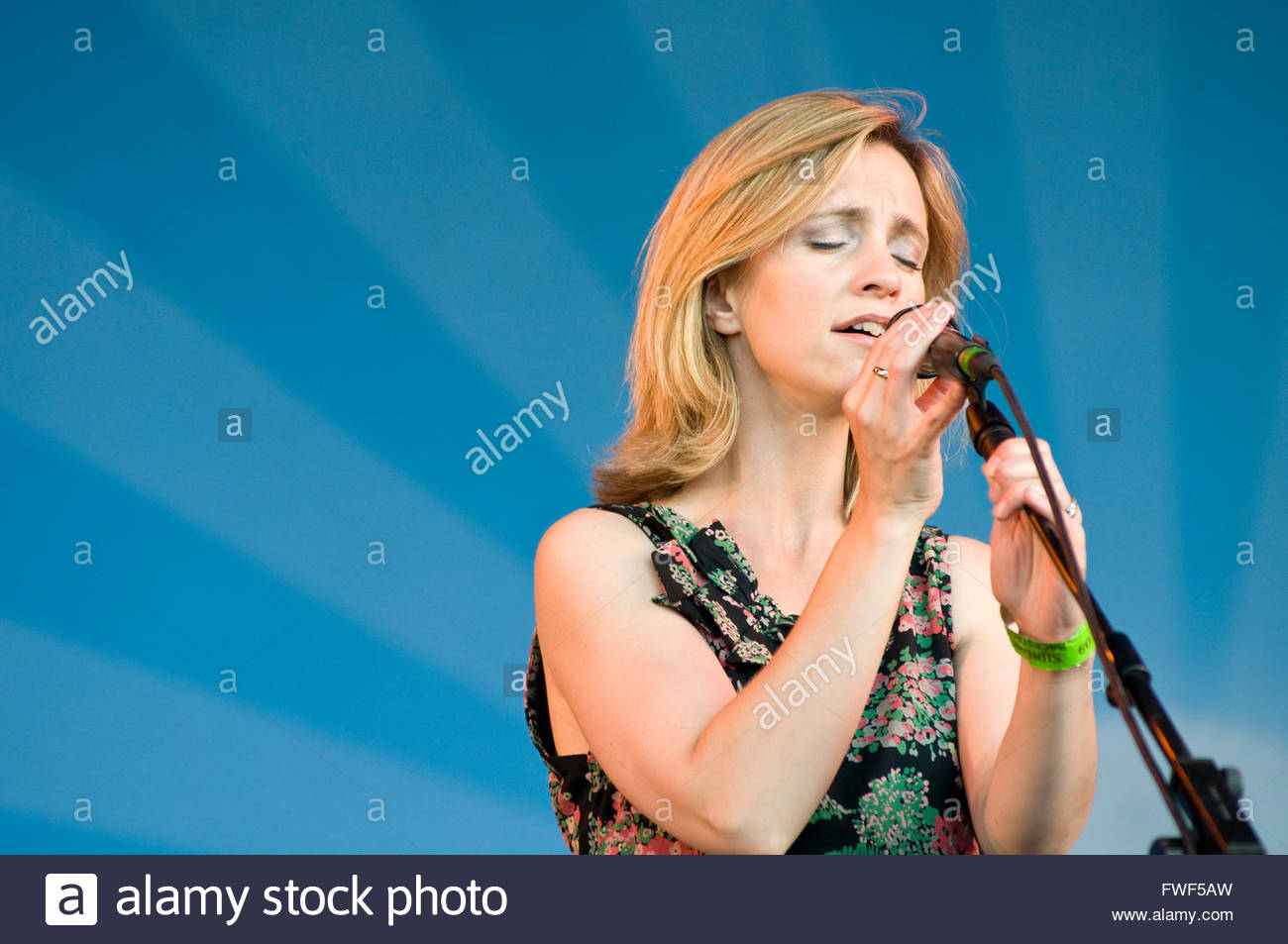 Cara Dillon Stock Photos & Cara Dillon Stock Images - Alamy