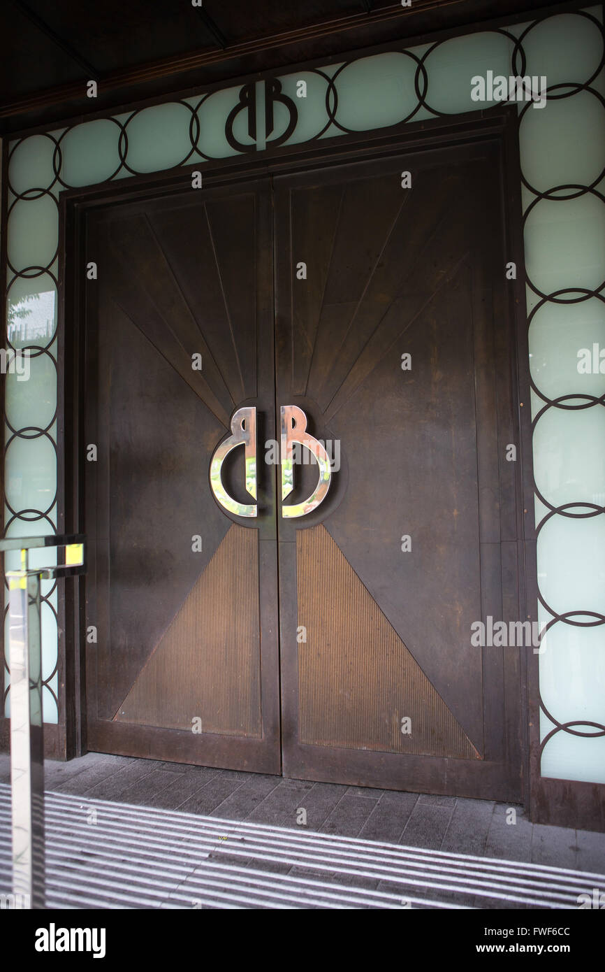 Belfast 1920s hi-res stock photography and images - Alamy