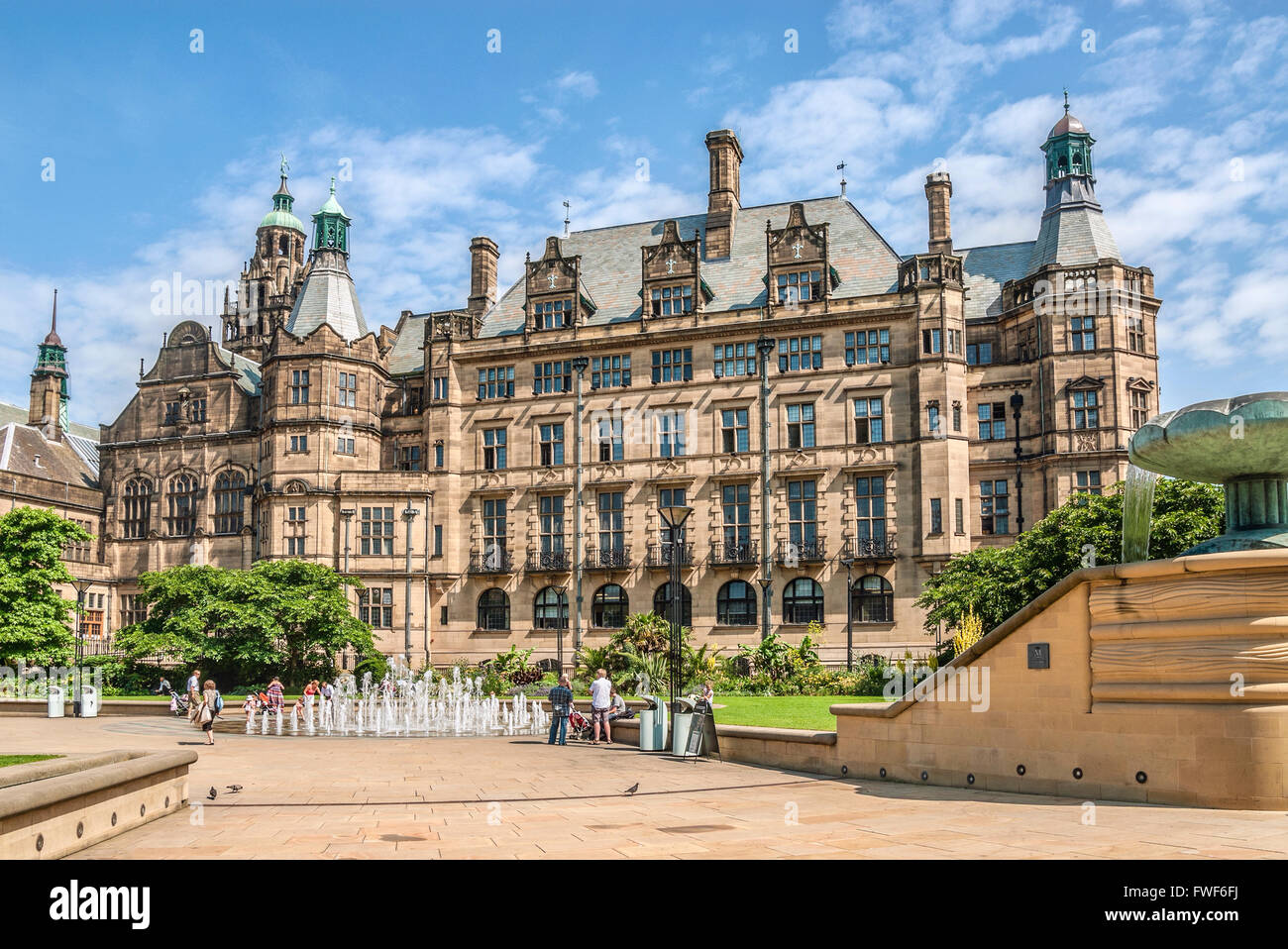 Sheffield cityscape hi-res stock photography and images - Alamy