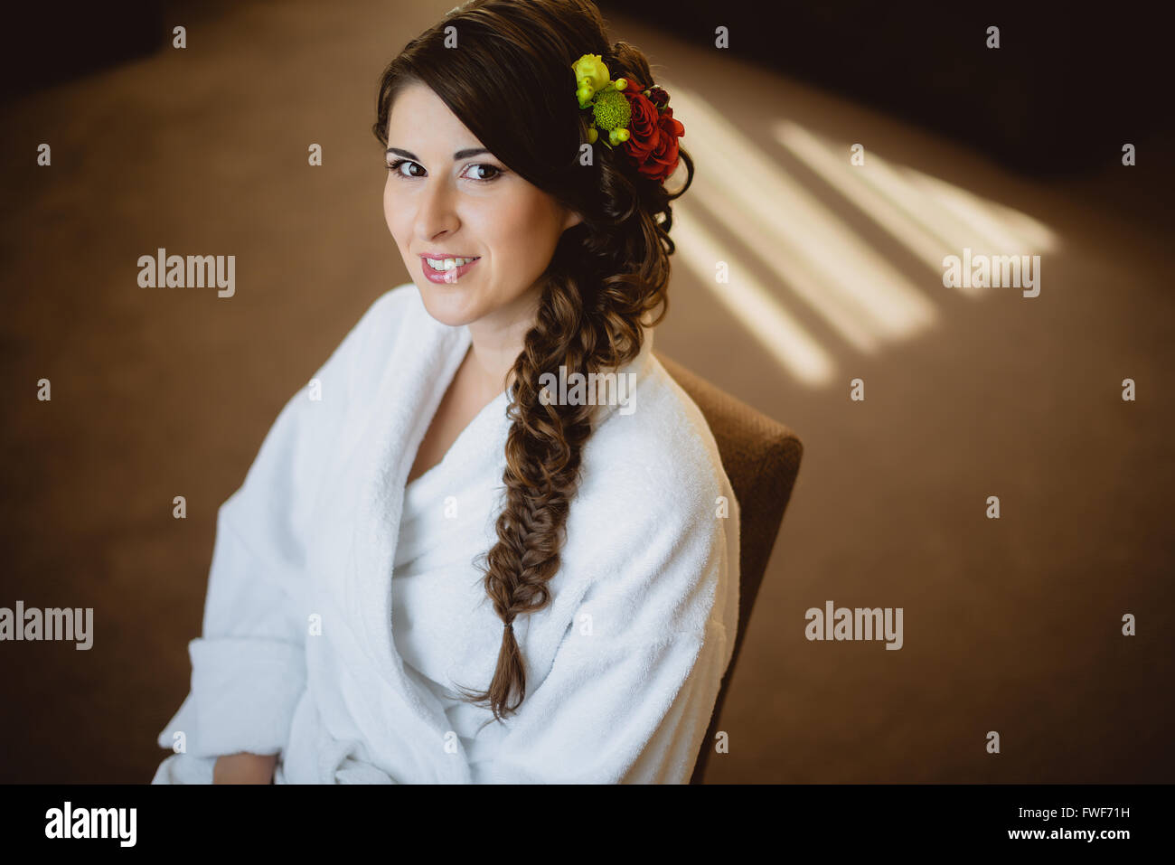 White hair dressing chair hi-res stock photography and images - Alamy