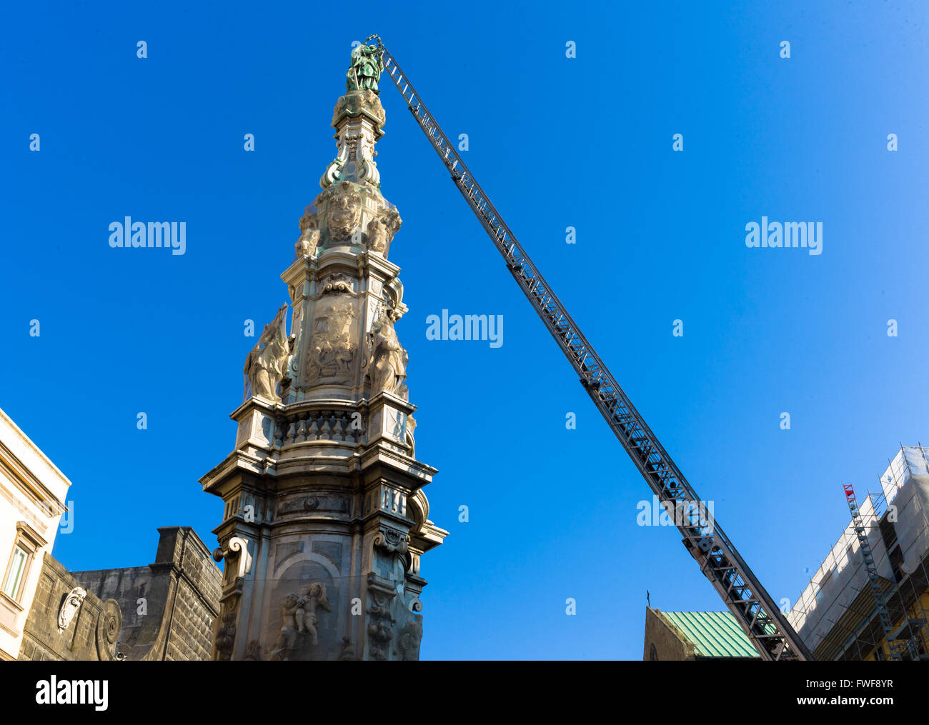Christmas, Obelisk in Piazza del Gesù, Naples Stock Photo - Alamy