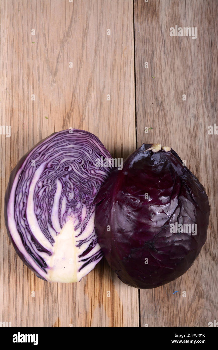 Fresh organic red cabbage on a tabletop Stock Photo - Alamy