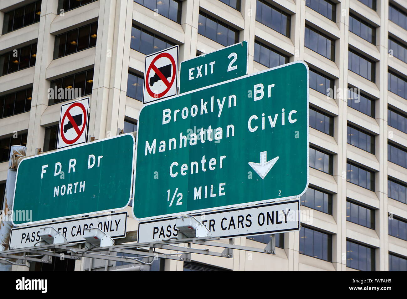 Highway Signs Road Manhattan Nyc High Resolution Stock Photography and ...