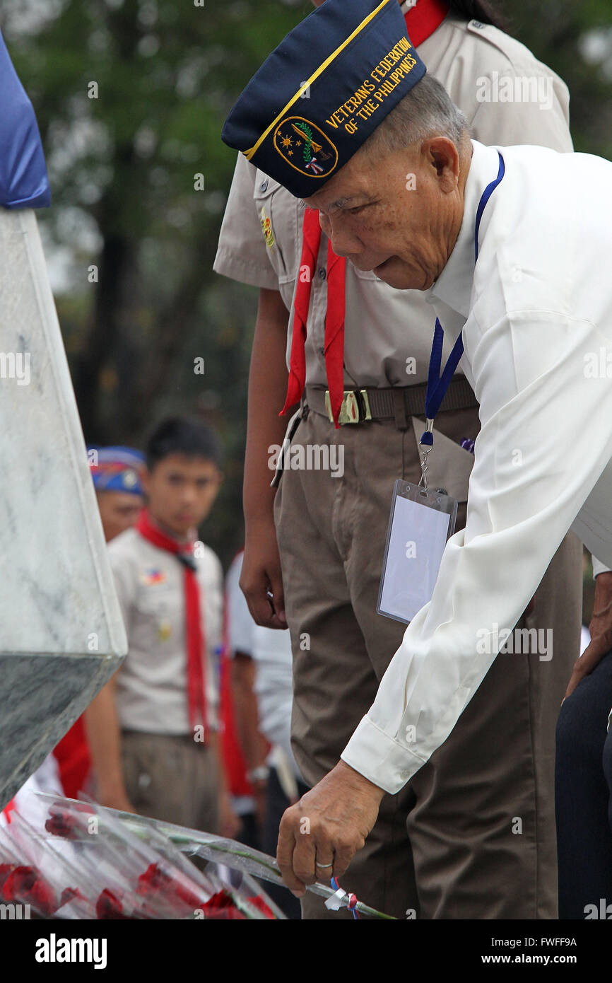 Filipino soldier hi-res stock photography and images - Alamy