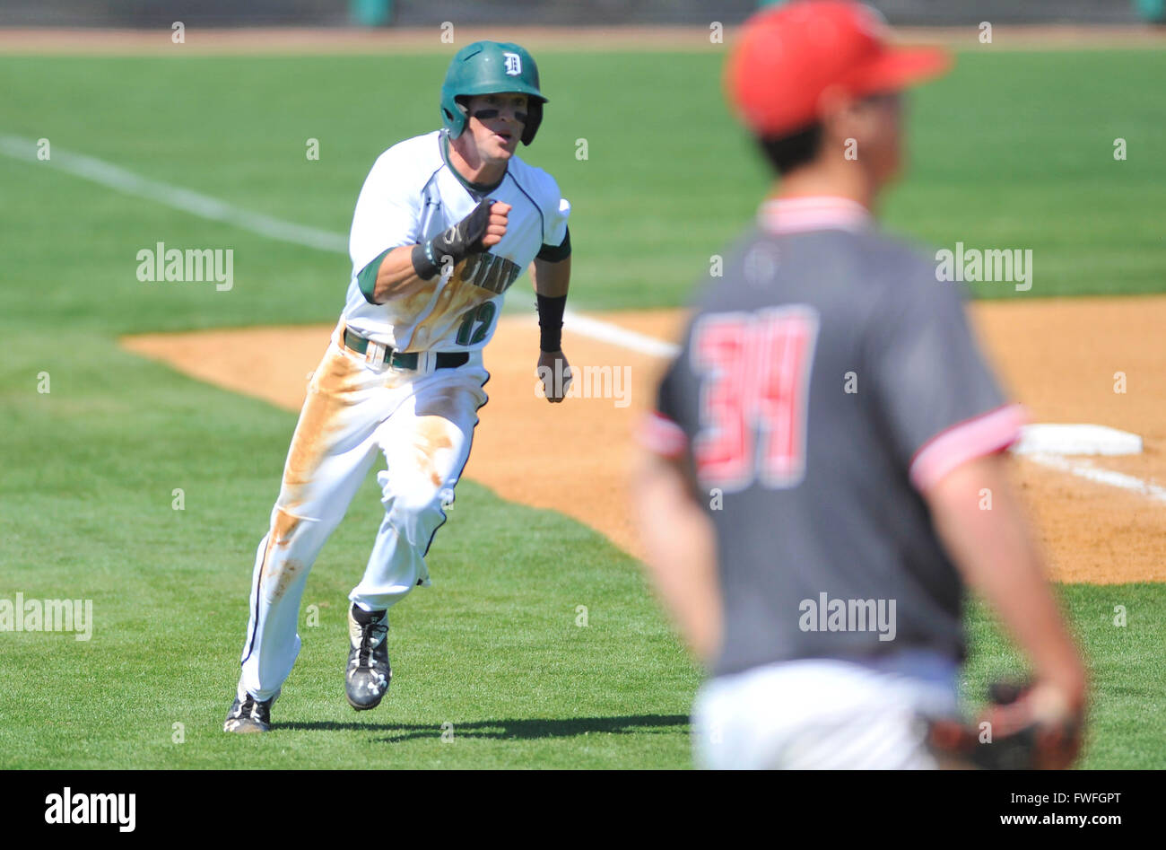 Cleveland, MS, USA. 03rd Apr, 2016. Delta State outfielder Brandon ...