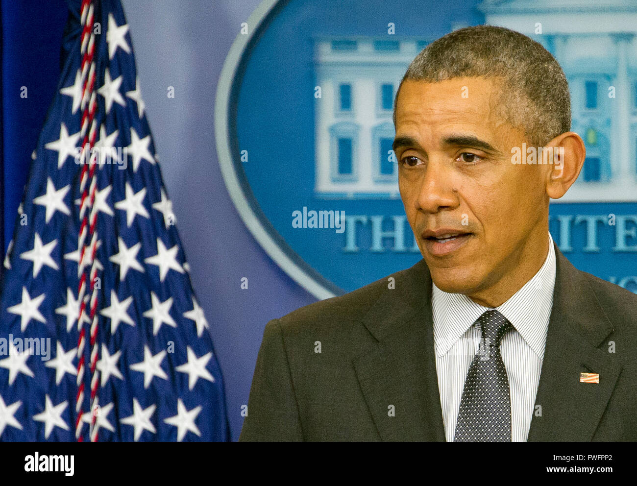 Inversions hi-res stock photography and images - Alamy