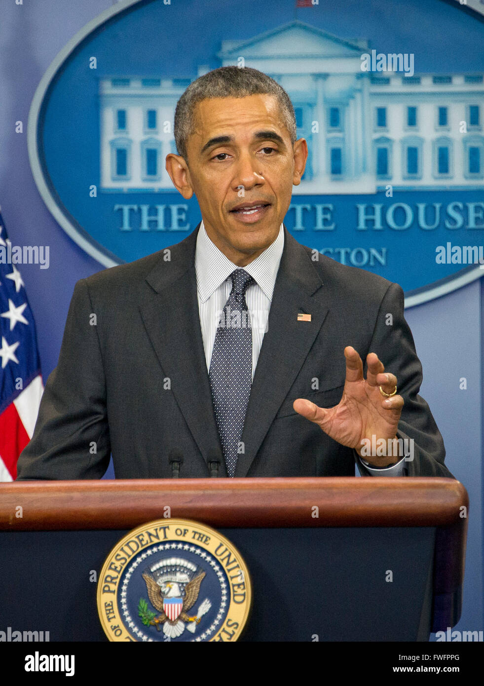 United States President Barack Obama makes a statement on the economy ...