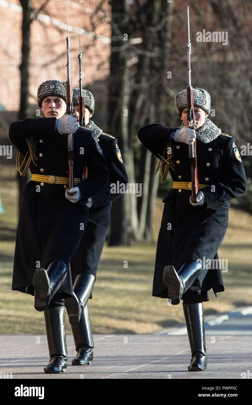 Kremlin Soldiers Honor Guard High Resolution Stock Photography and ...