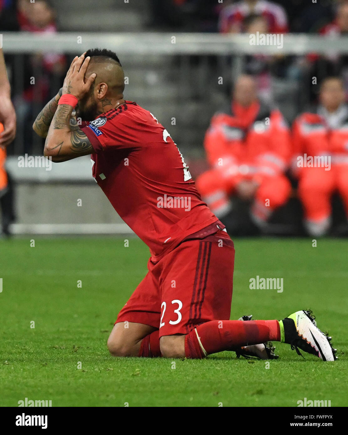 Munich's Arturo Vidal in action during the Champions League quarter ...