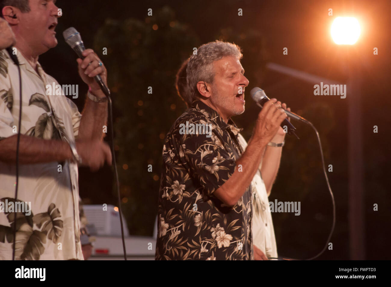 Johnny Maestro and the Brooklyn Bridge at an outdoor concert in ...