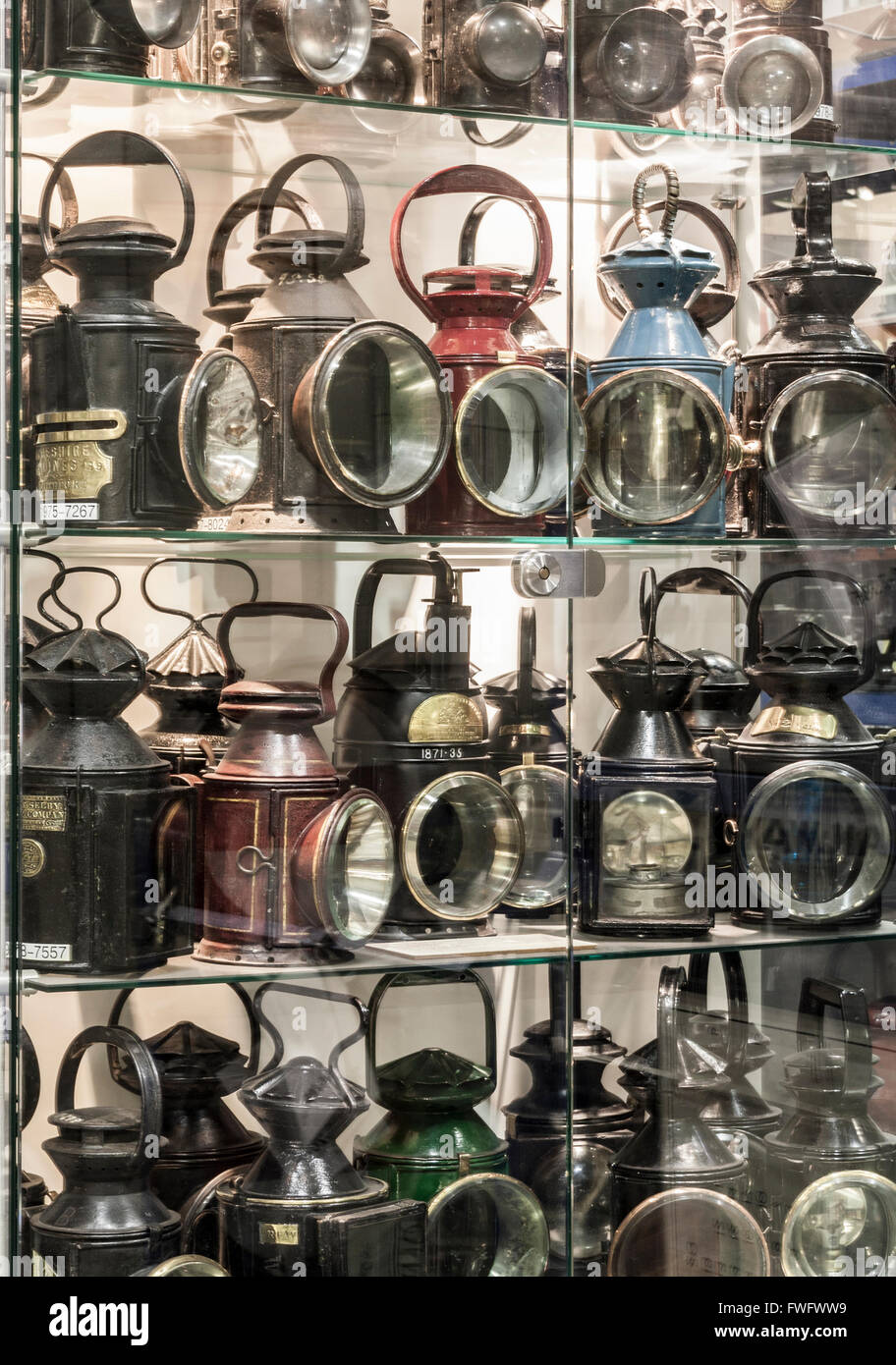 Railway signalling lamps Stock Photo - Alamy