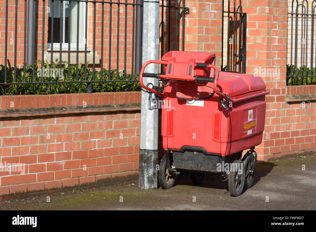 Royal Mail post delivery trolley padlocked to lamppost for safety ...