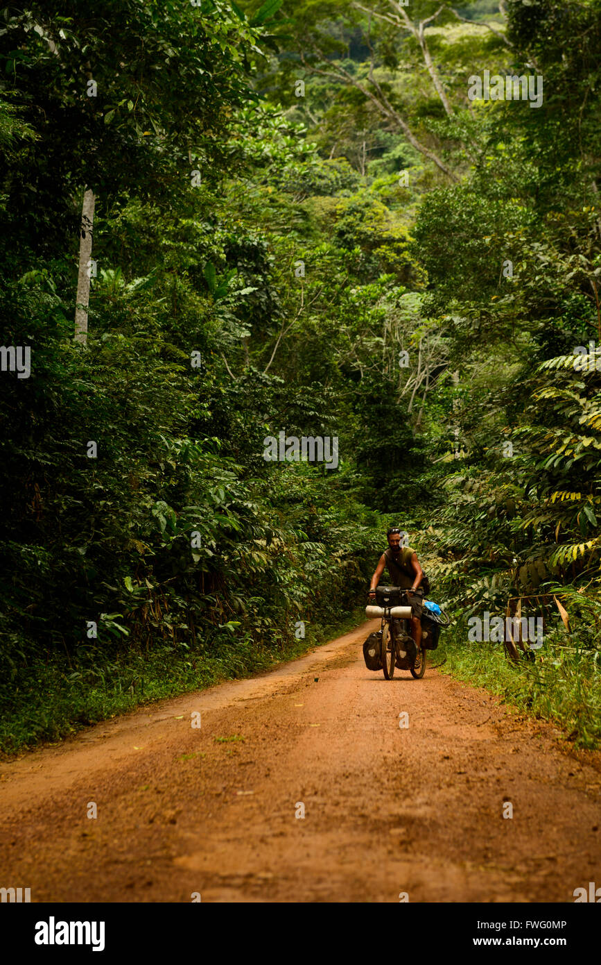 Central africa man in hi-res stock photography and images - Alamy