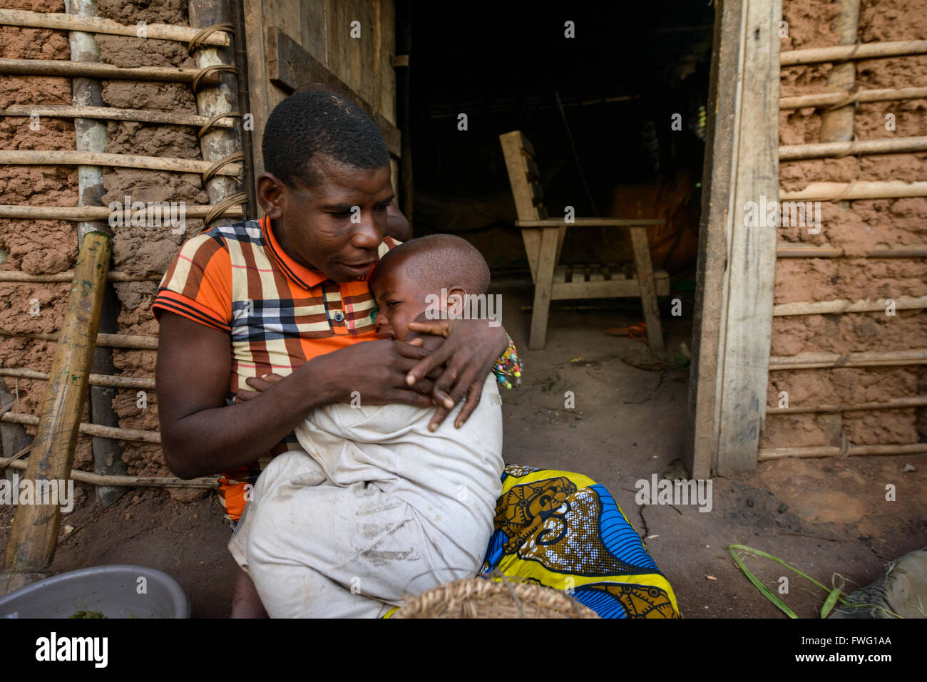 Bayaka Pygmies in the equatorial rainforest, Central African Republic ...