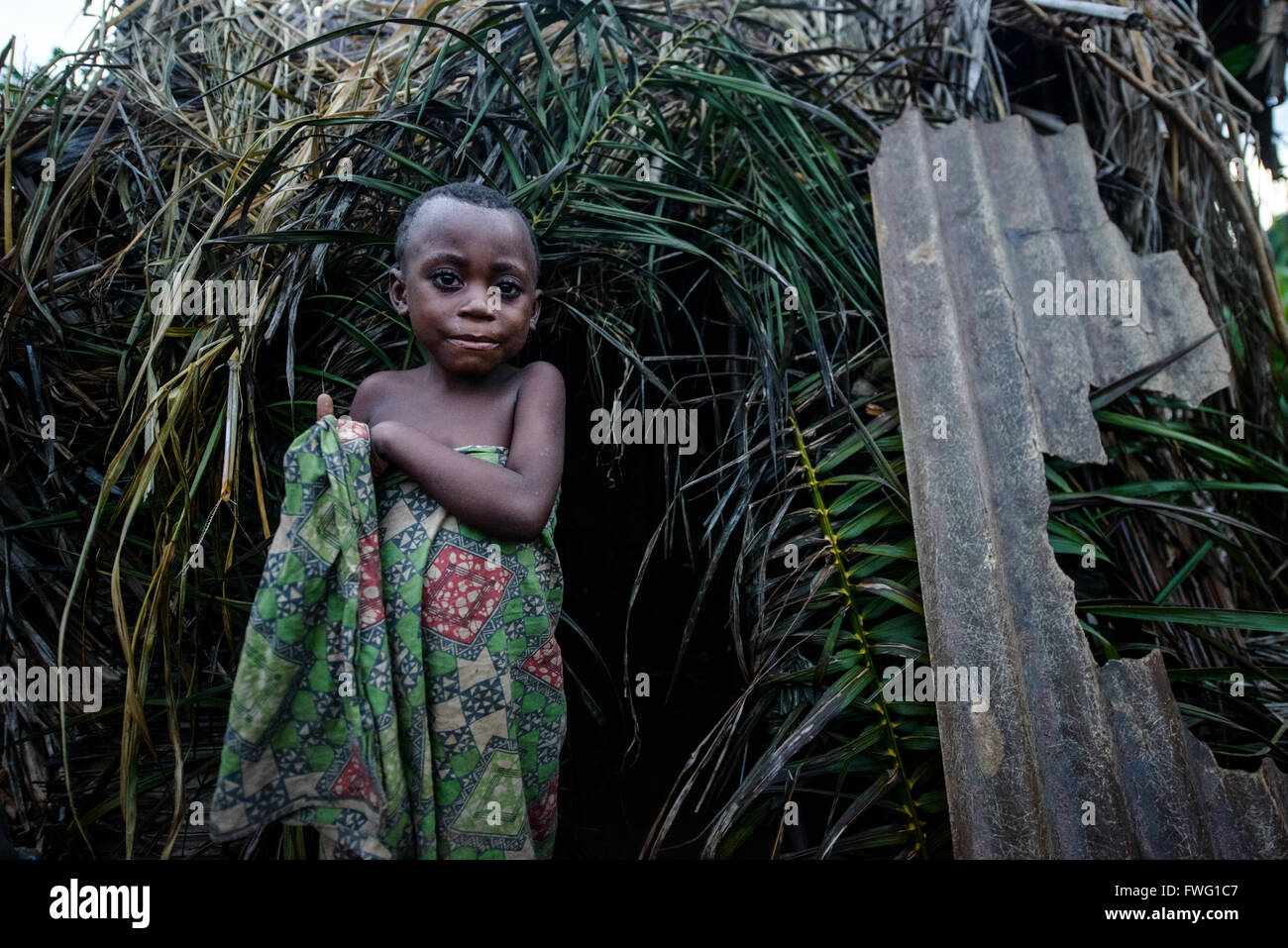 Baka pygmy girl hi-res stock photography and images - Alamy