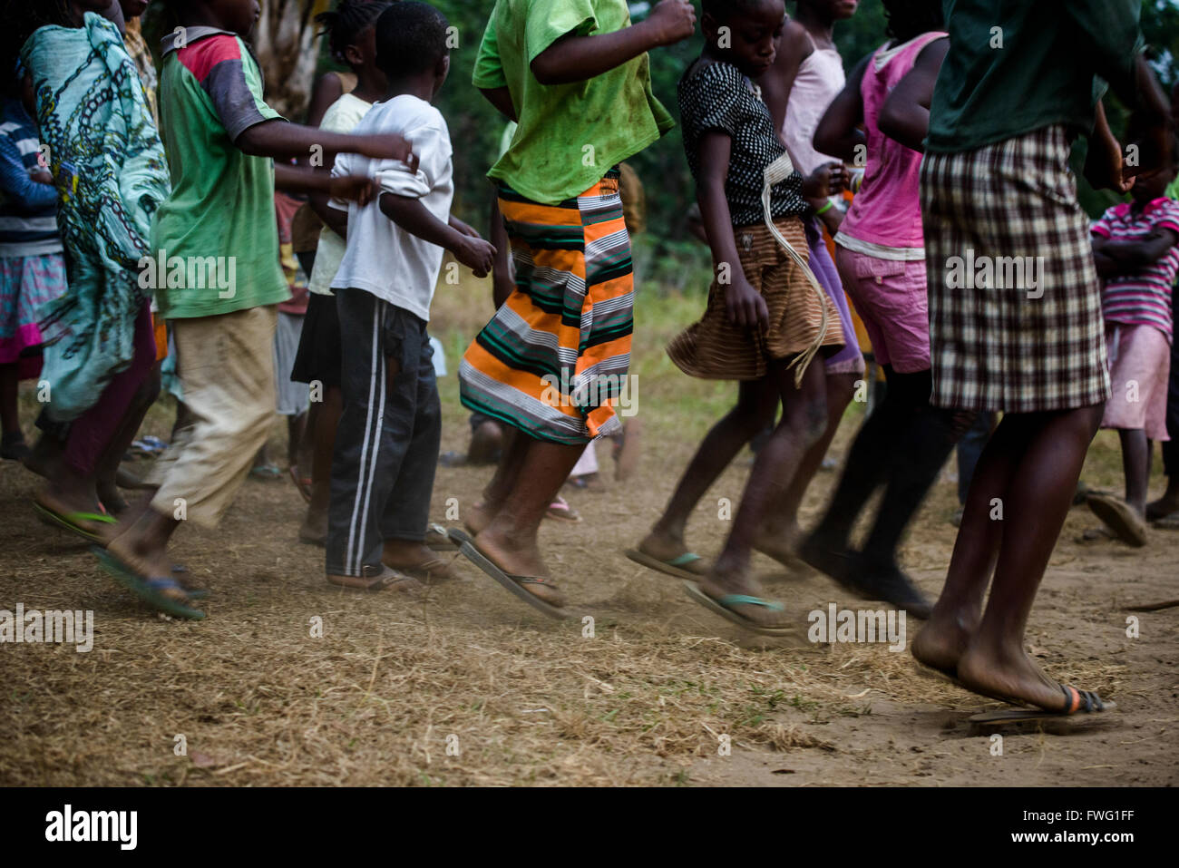People dancing, Democratic Republic of Congo Stock Photo - Alamy