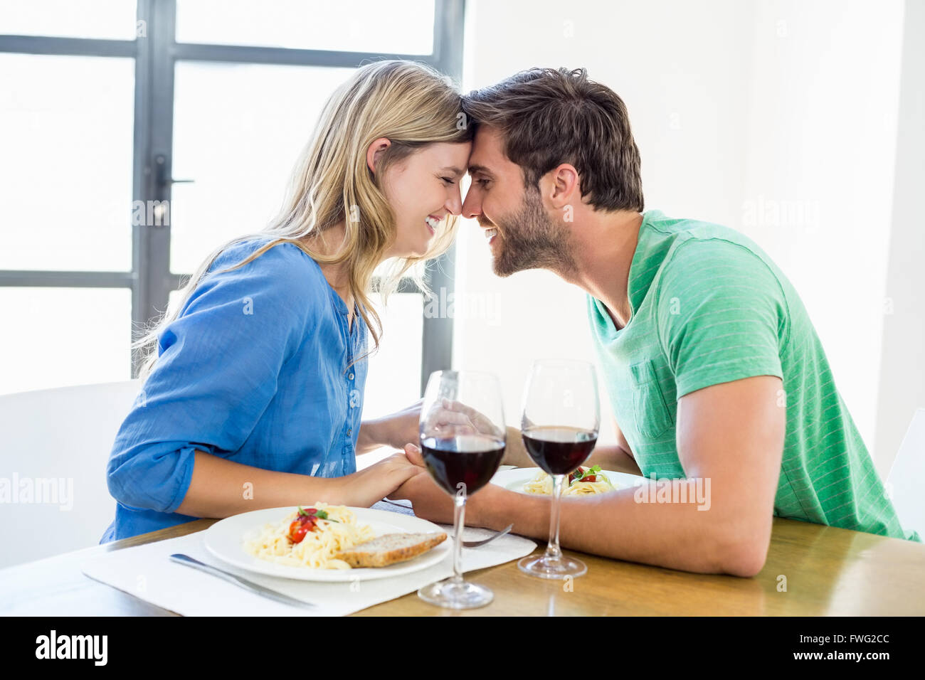Couple table meal home hi-res stock photography and images - Alamy