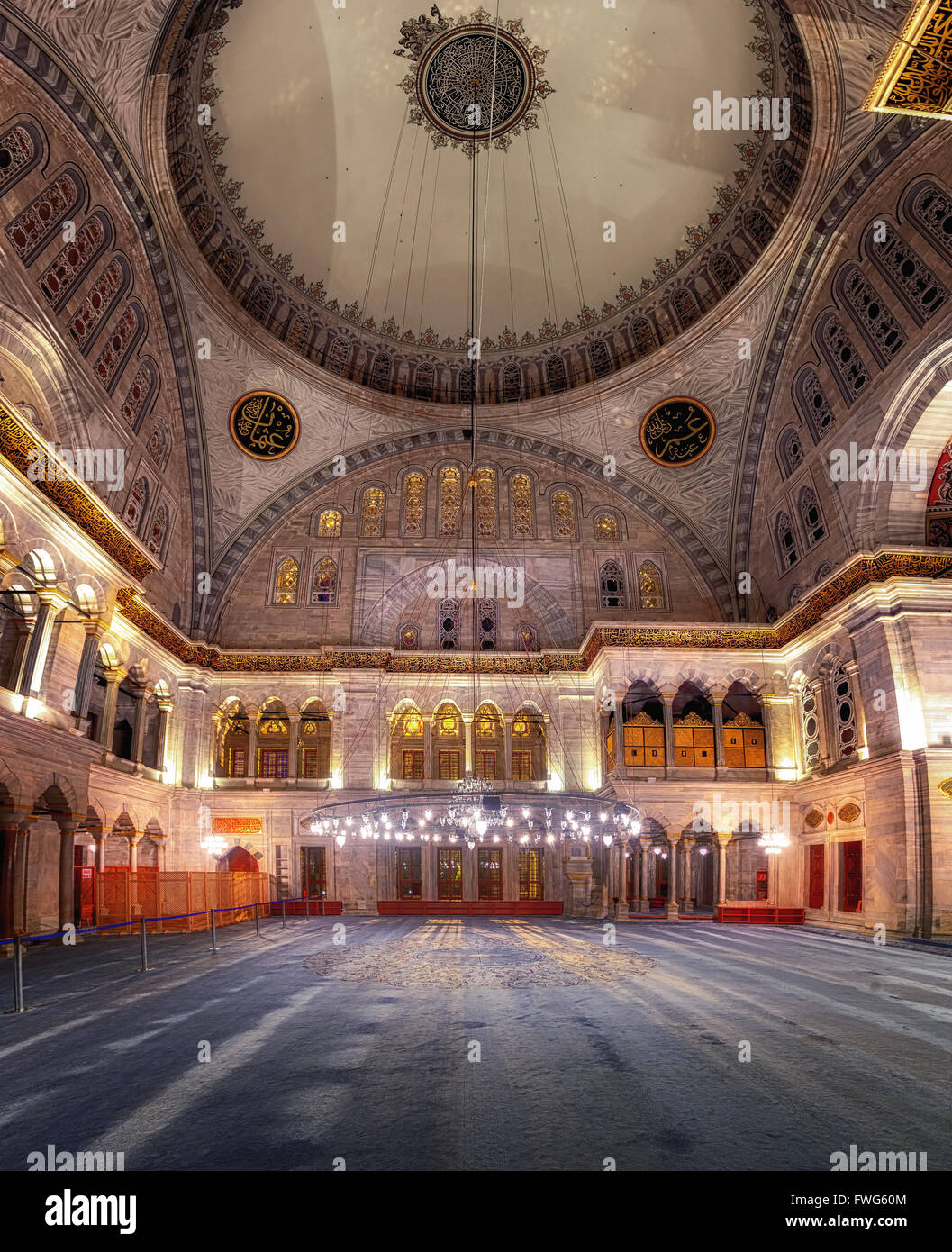 Blue Mosque interior Stock Photo - Alamy
