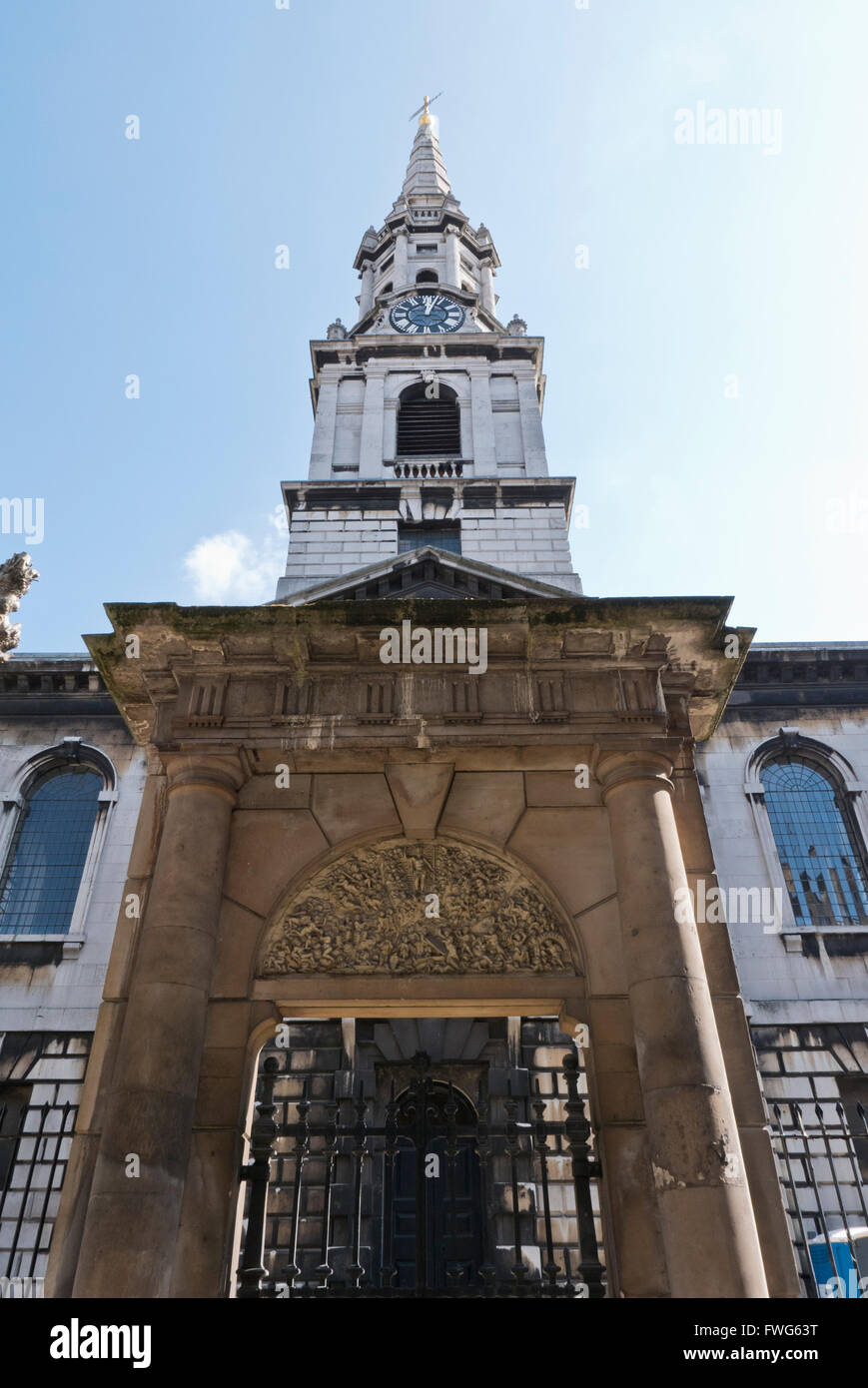The Resurrection Gate outside the St Giles-in-the-Fields Church in ...