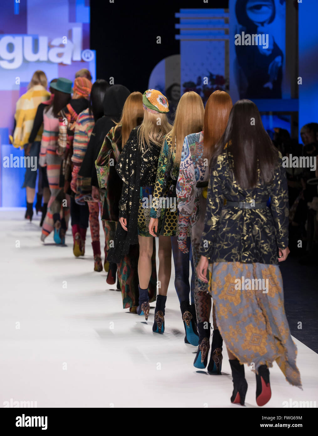 Desigual models hi-res stock photography and images - Alamy