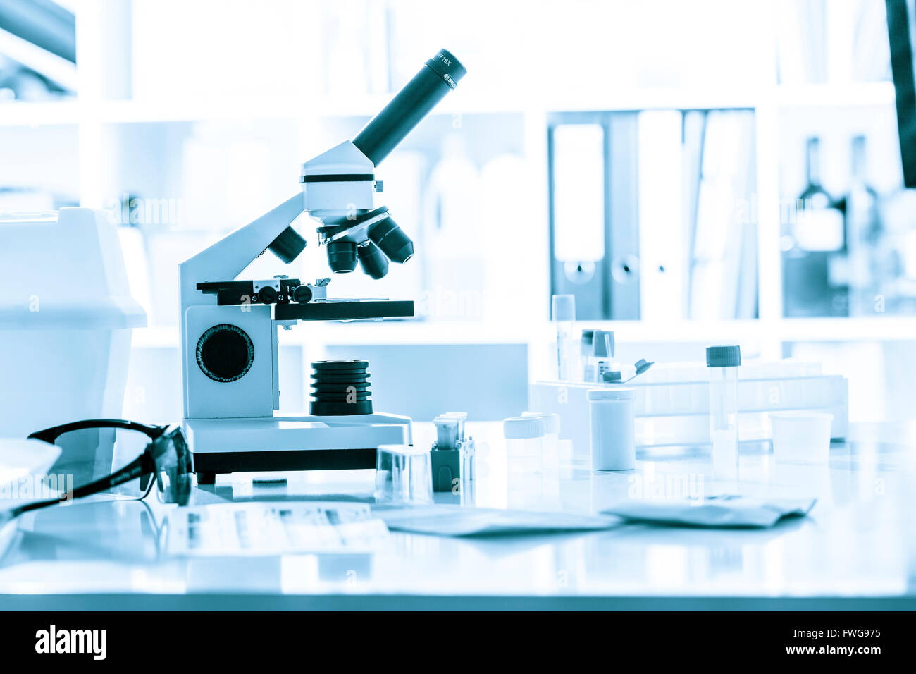 Microscope in the laboratory Stock Photo - Alamy