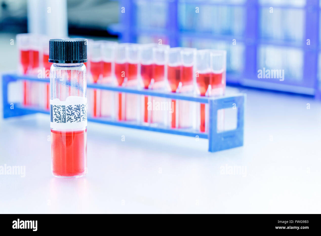 Quick response hi-res stock photography and images - Alamy