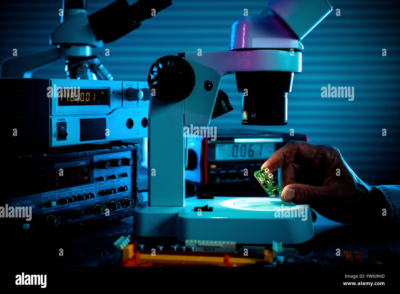 Microelectronics device hi-res stock photography and images - Alamy