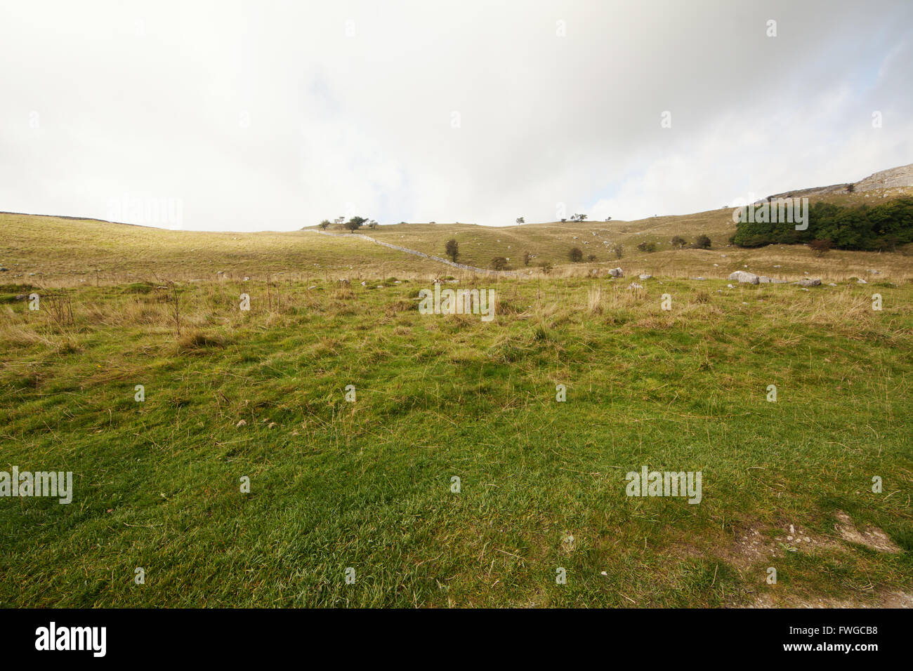 Empty farmland landscape hi-res stock photography and images - Alamy