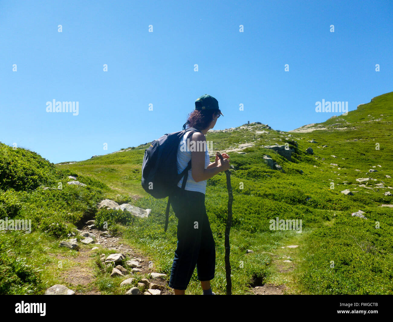Tuscany trekking offers beautiful landscapes near the Chianti area ...