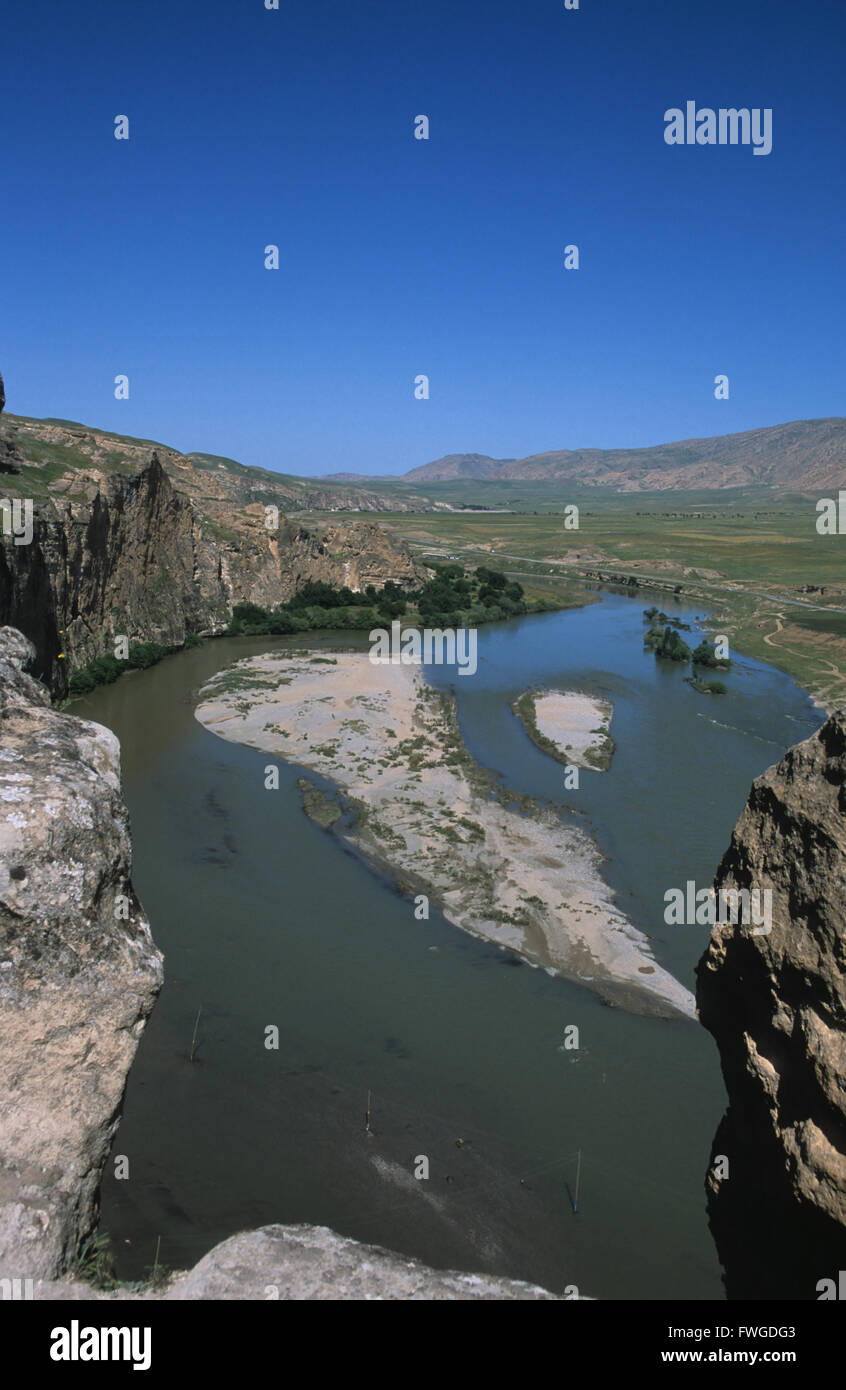 River Tigris High Resolution Stock Photography and Images - Alamy