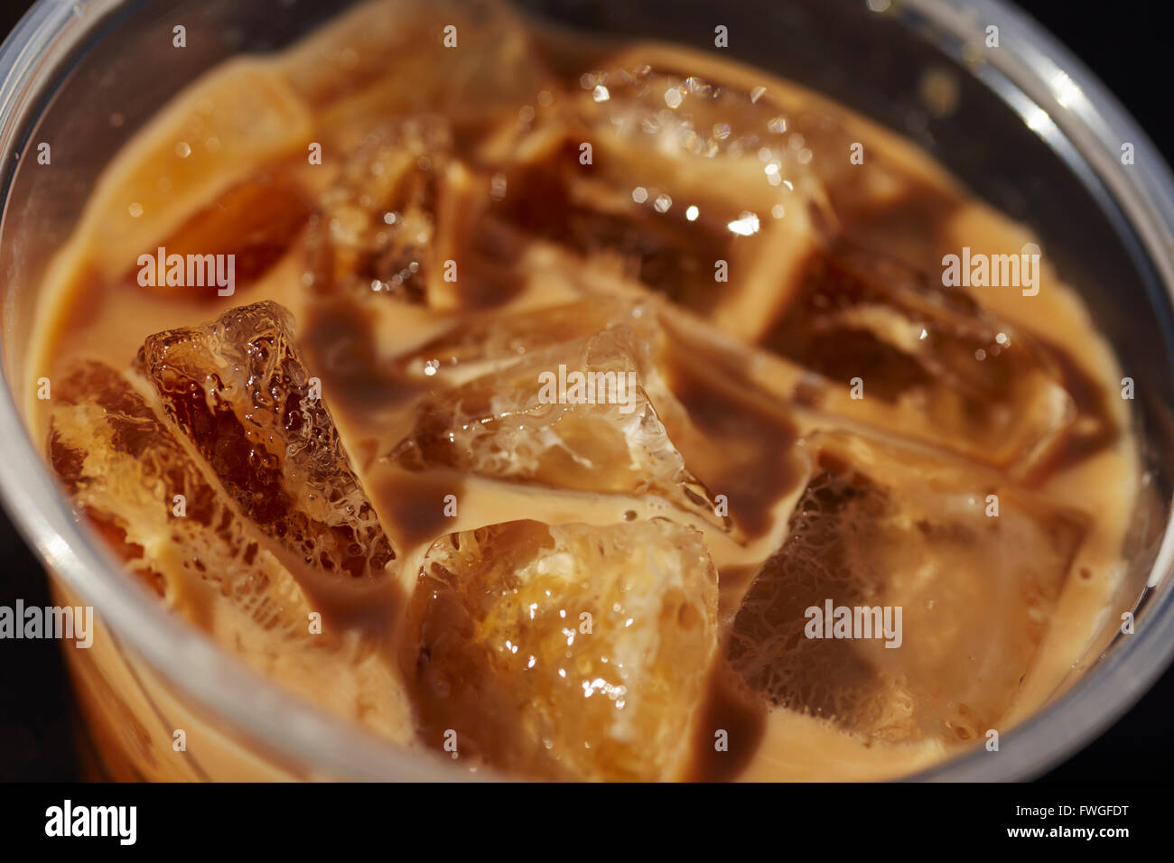 Ice iced cubes hi-res stock photography and images - Alamy