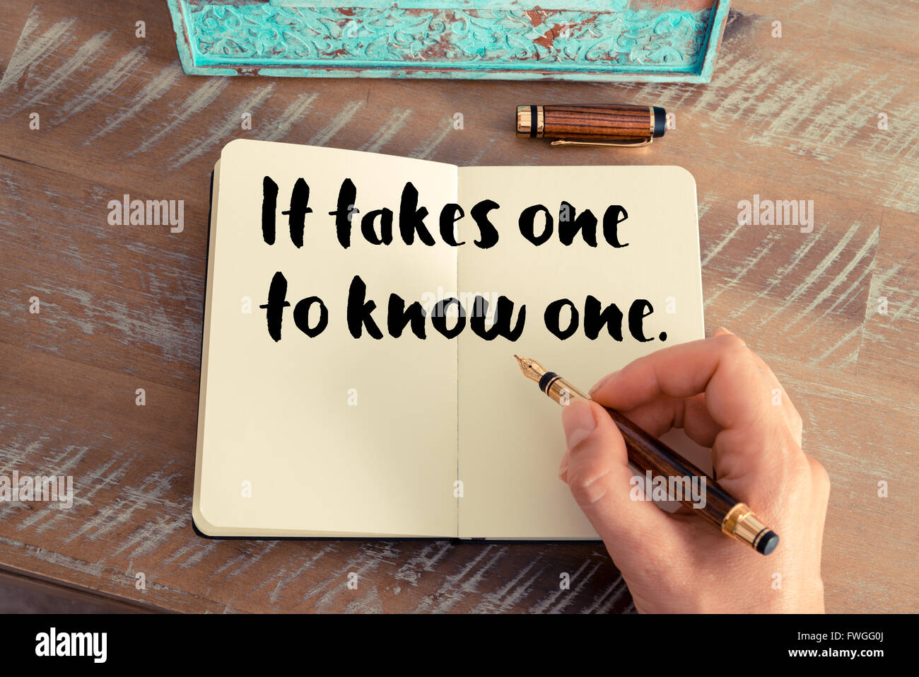 Know one hi-res stock photography and images - Alamy