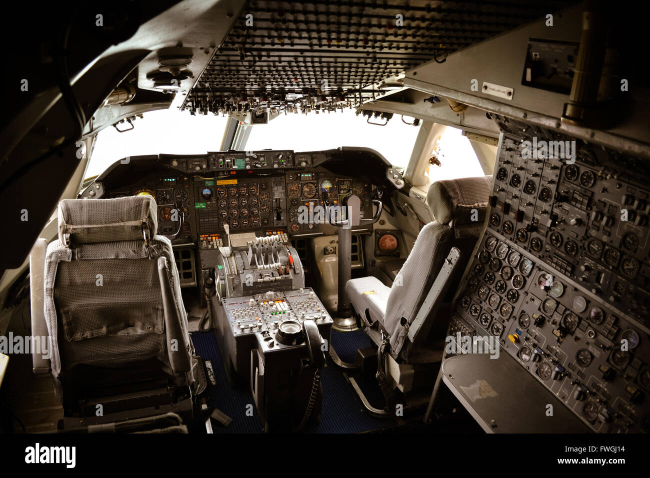 Airplane Dashboard Stock Photos & Airplane Dashboard Stock Images - Alamy