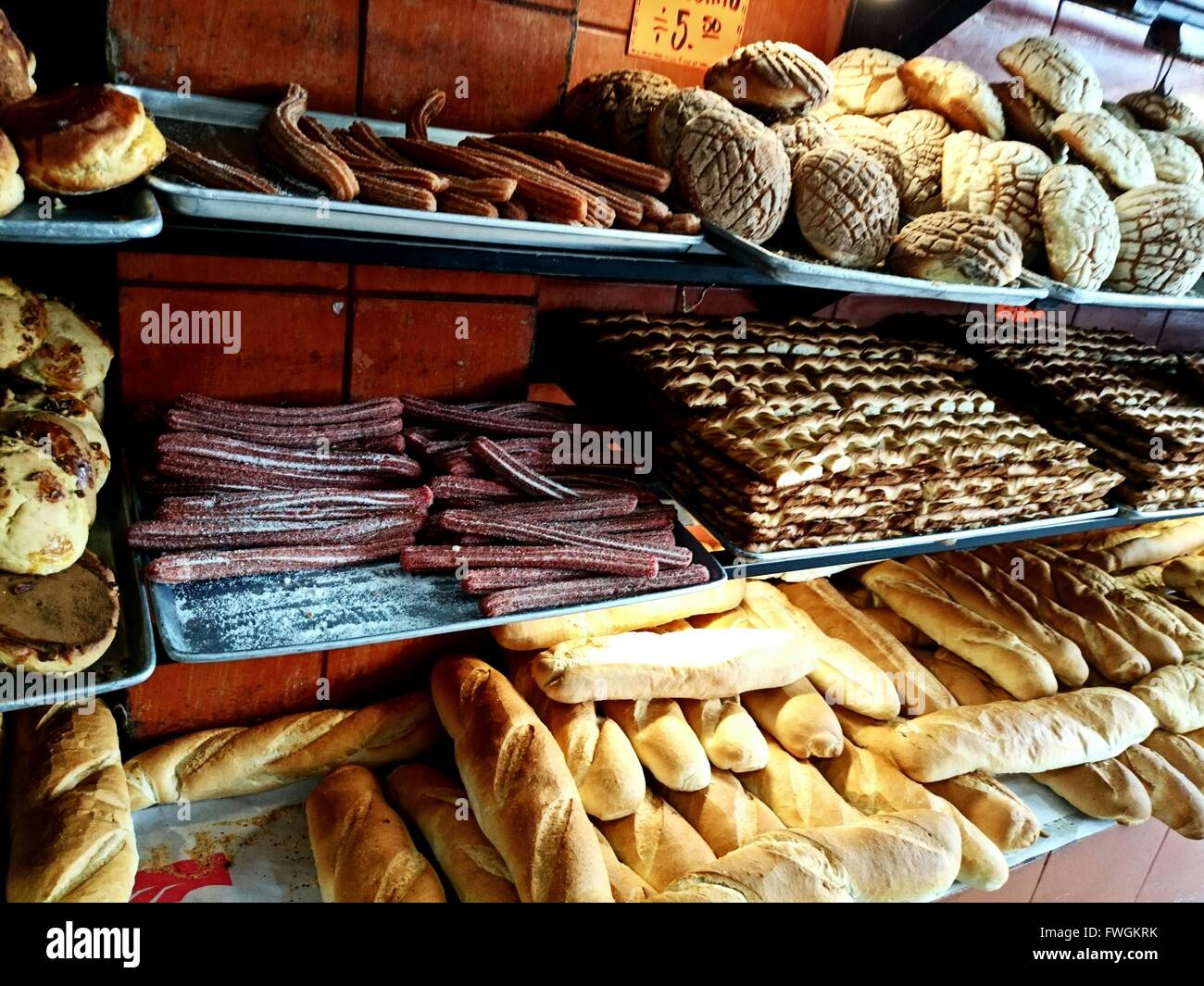 Various types of bread hi-res stock photography and images - Alamy