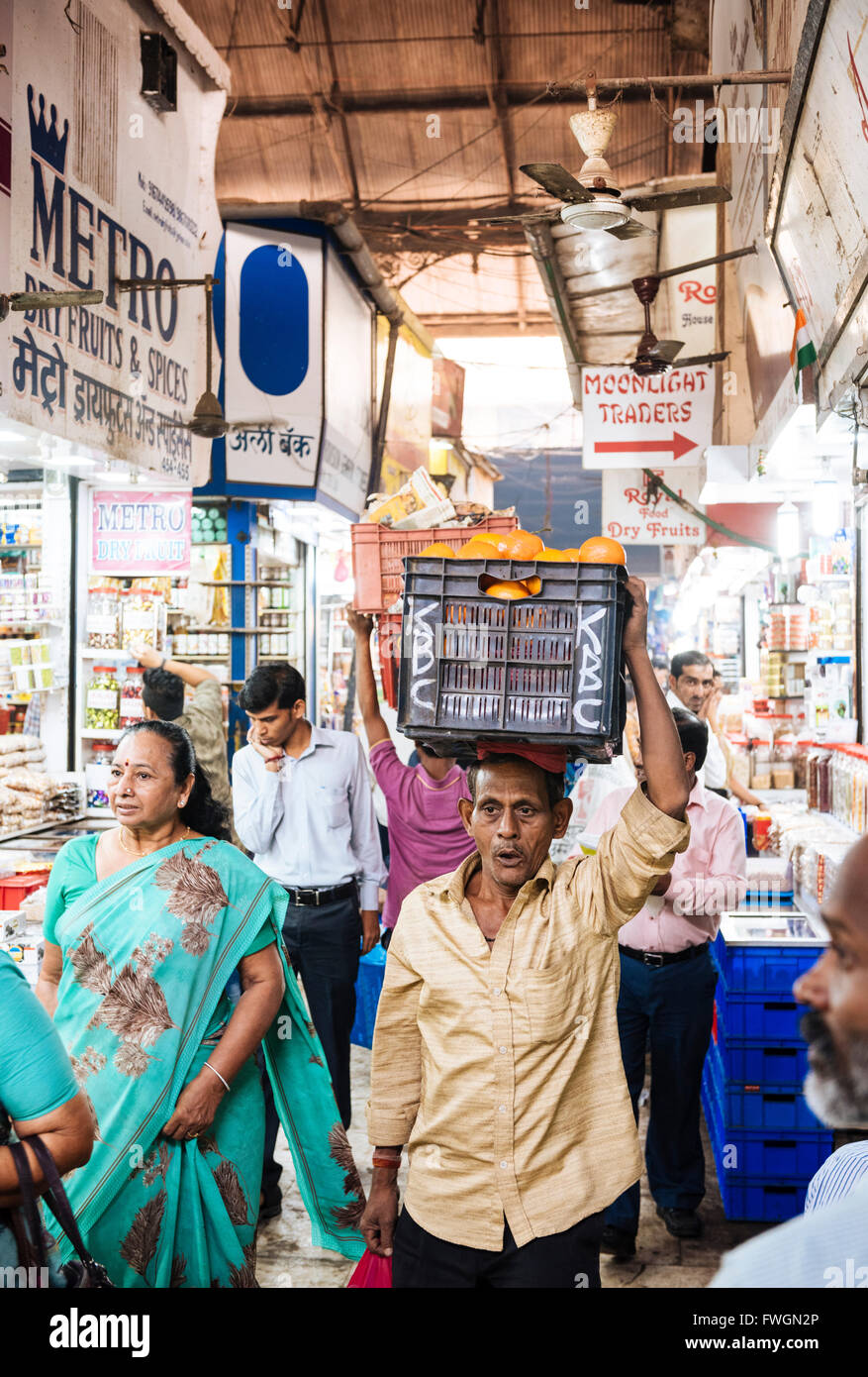 Crawford market mumbai india hi-res stock photography and images - Alamy