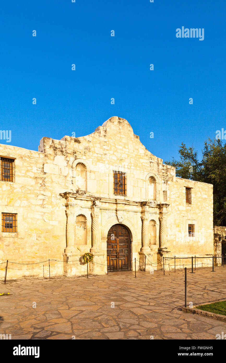 The Alamo, Mission San Antonio de Valero, San Antonio, Texas, United ...