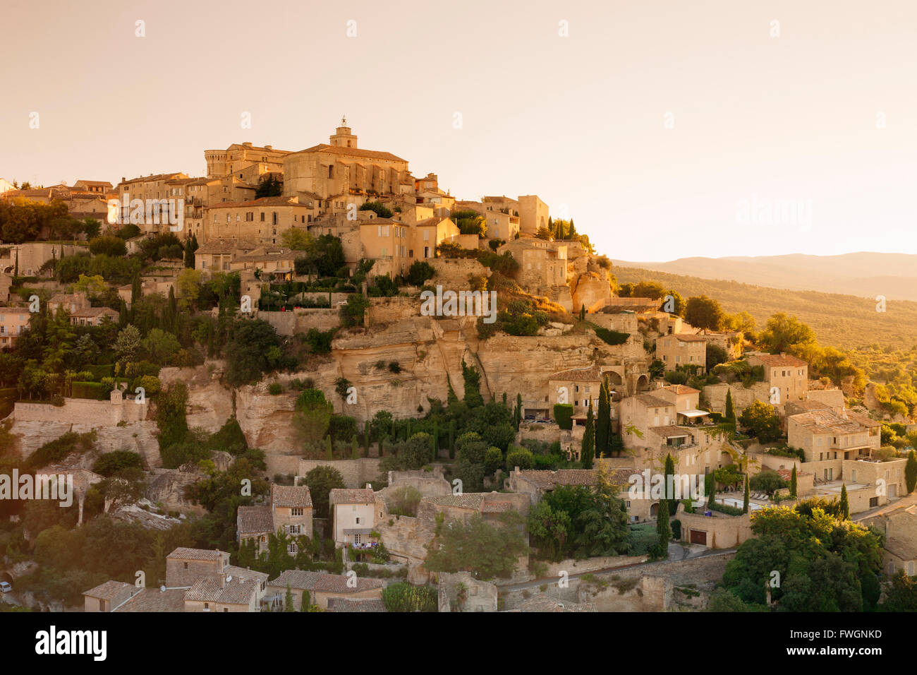 Hilltop village hi-res stock photography and images - Alamy