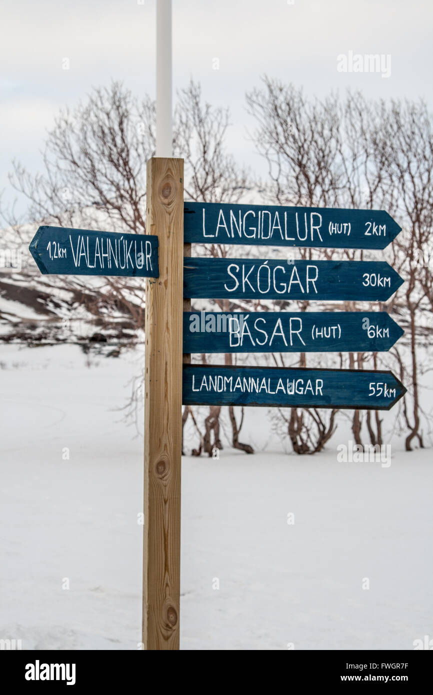 Signpost at Volcano Huts, Thorsmork, beginning of Laugavegur hiking ...